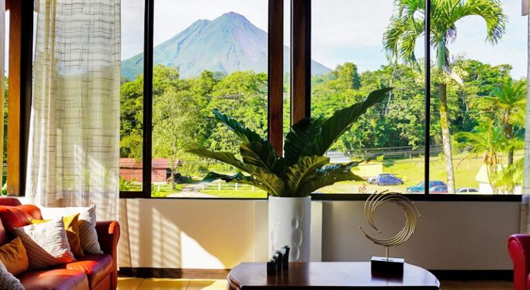 Arenal Paraiso Resort / Arenal Volcano / Costa Rica Resorts
